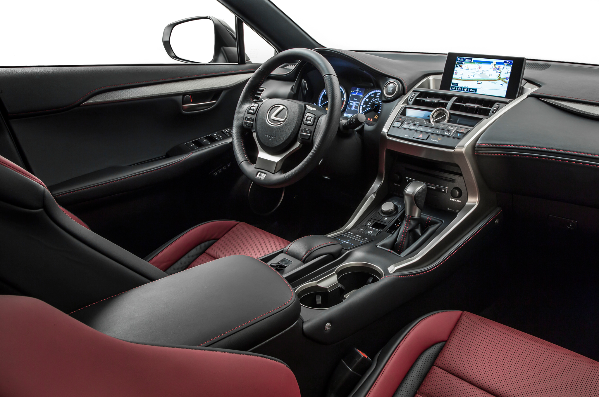 2018 Mitsubishi Eclipse Cross, a Pontiac Aztek and Lexus NX lovechild ...